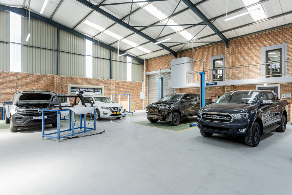 Motor & Marine Rubberising - Vehicle Polyurethane Lining